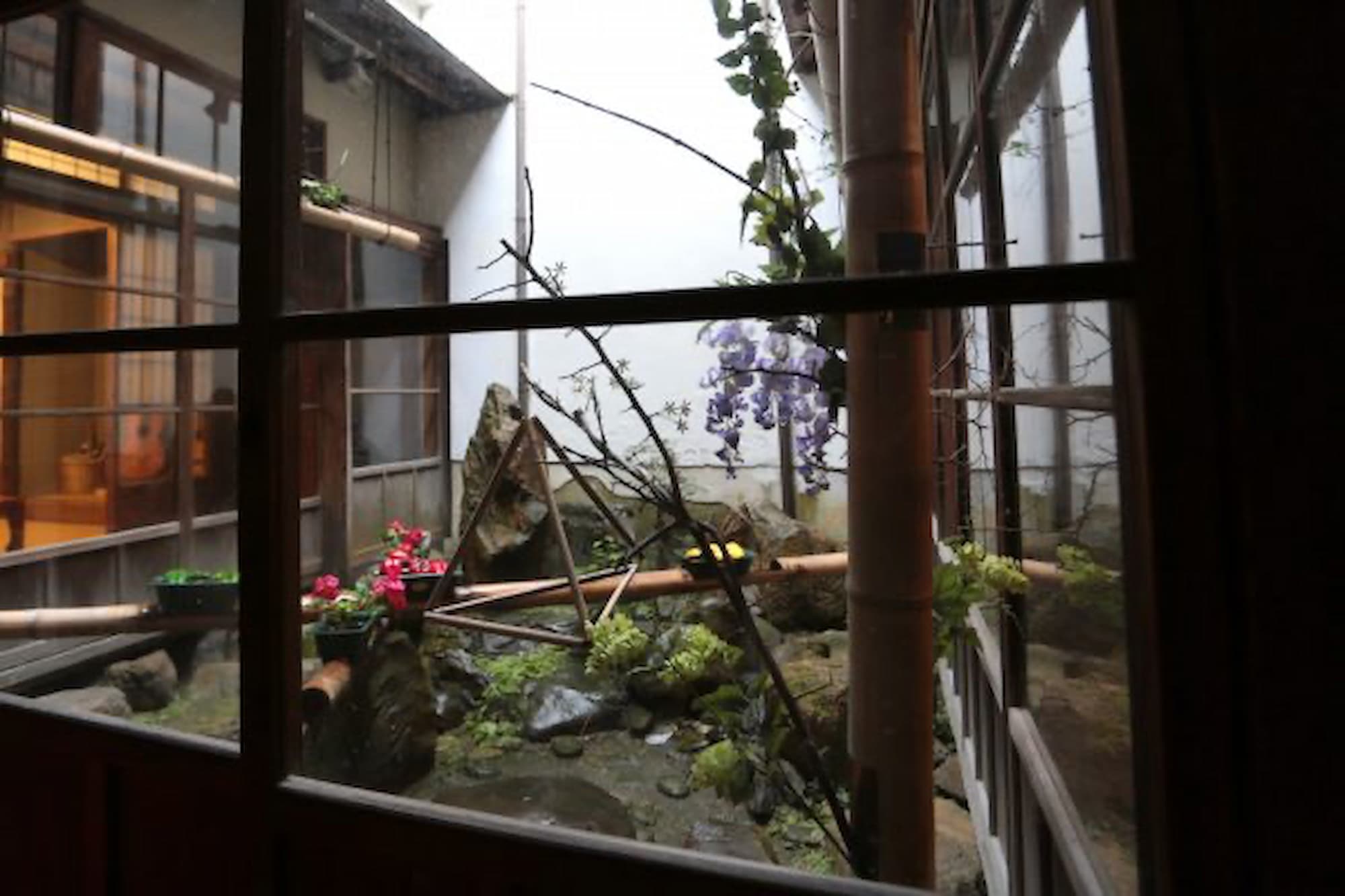 プロジェクトスペース ことめや